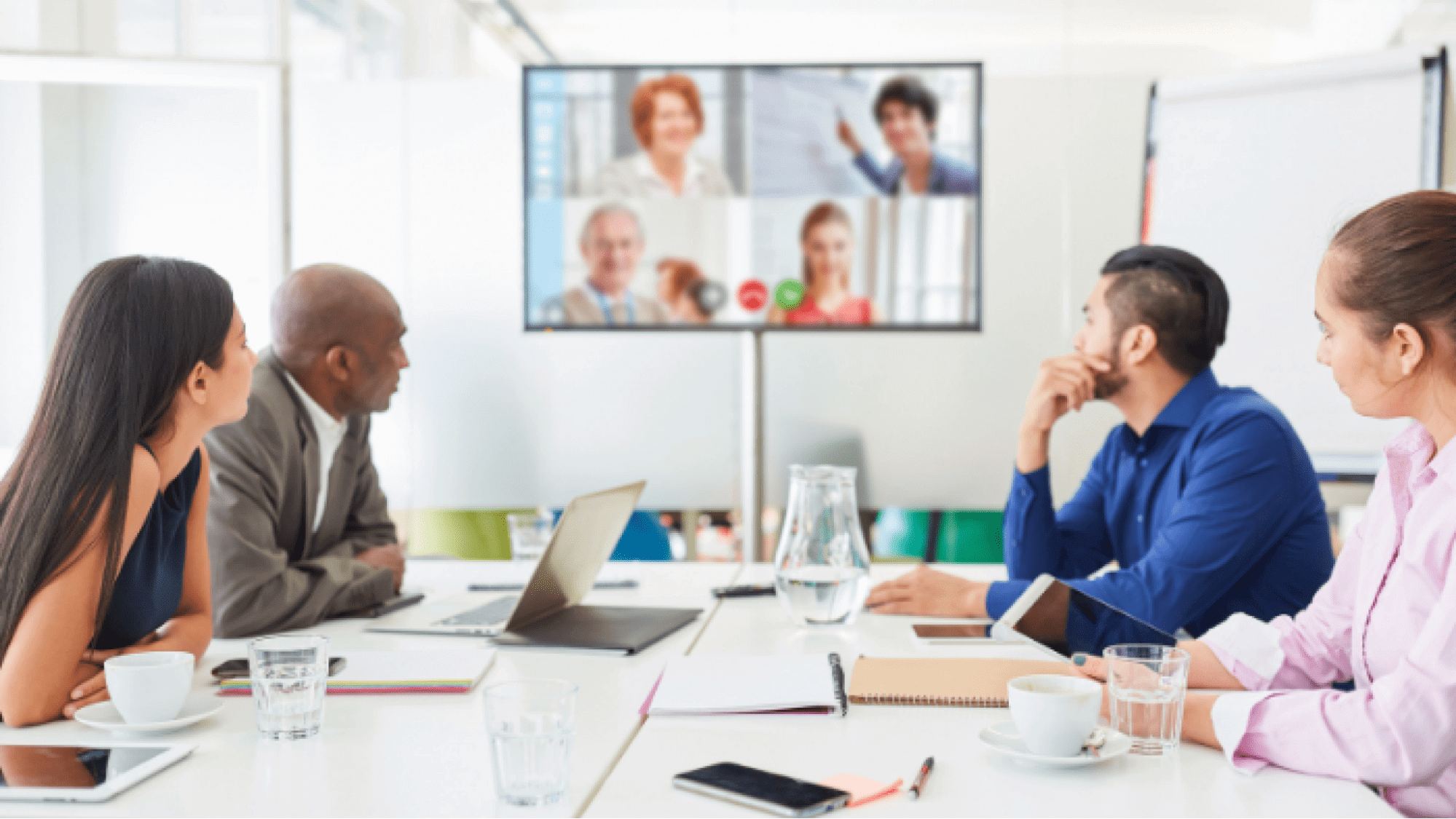 Create a Hybrid Workplace Strategy for Success